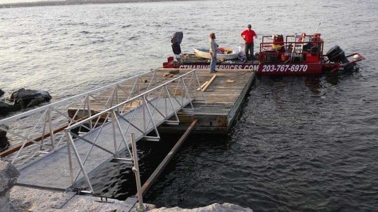 Connecticut Gangway Installation - RollingBarge.com